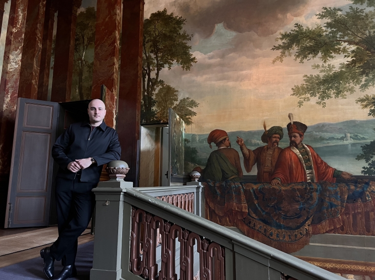 Vereniging Rembrandt | Wandschildering in het trappenhuis van Paleis…